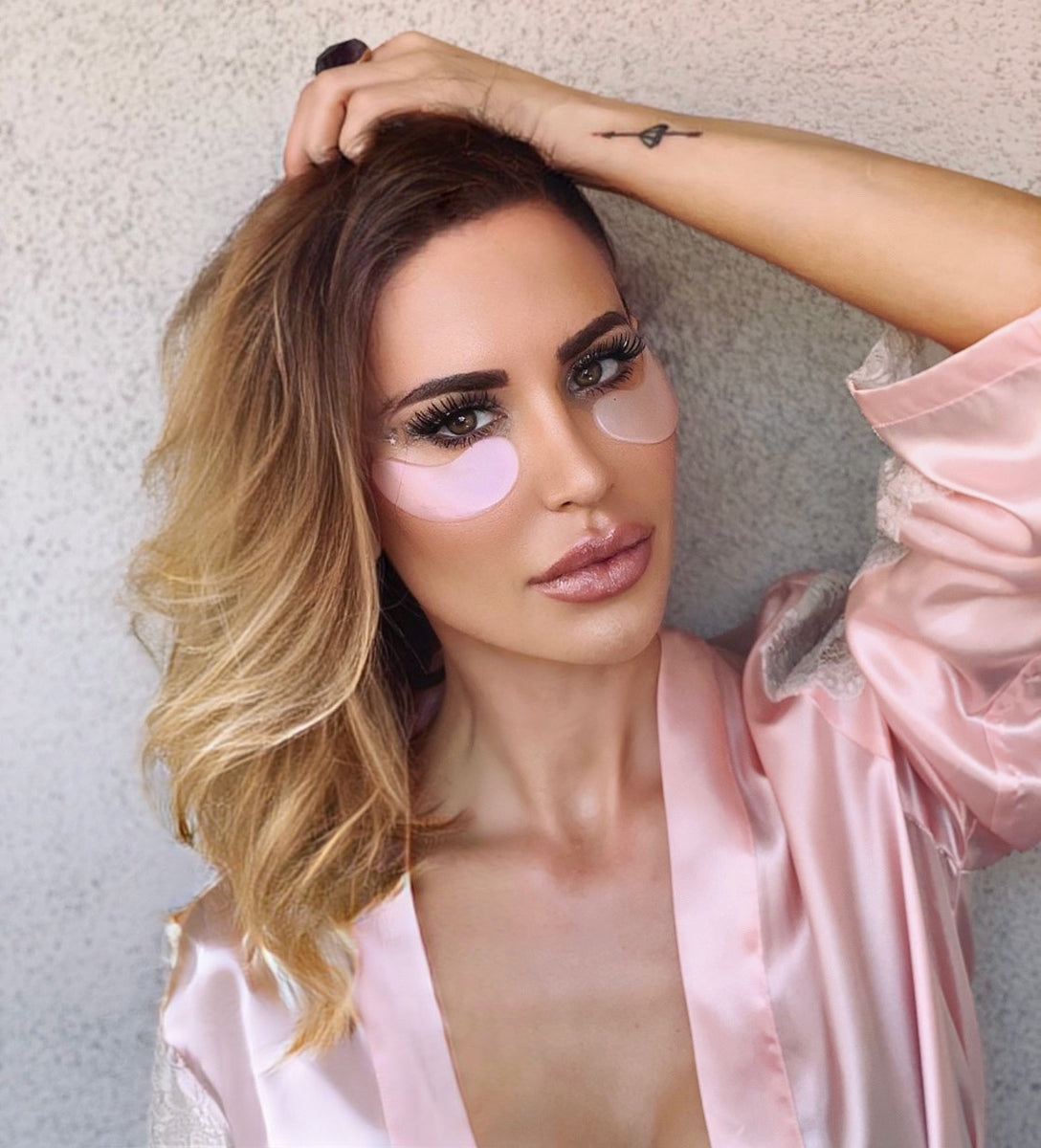 The Facials – Fluorescent Skin LA